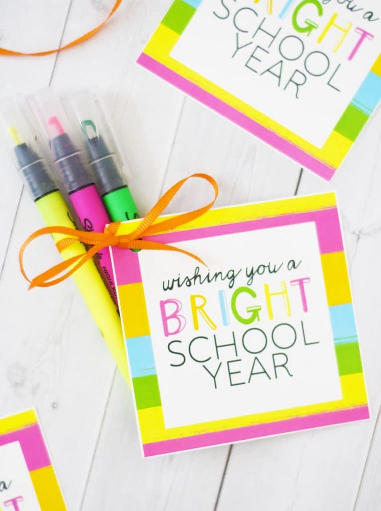 Bright School Year Gift Tags - FREE Printable - Pineapple Paper Co.